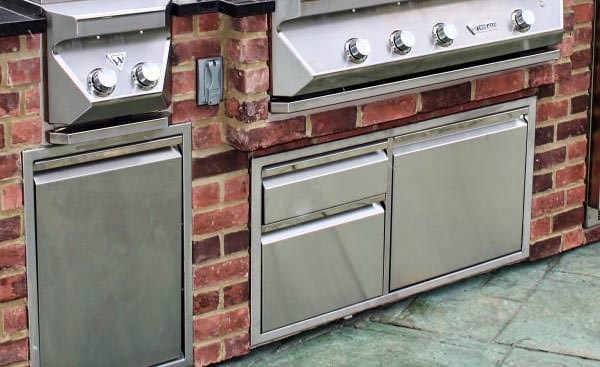 DESIGNING YOUR OUTDOOR KITCHEN