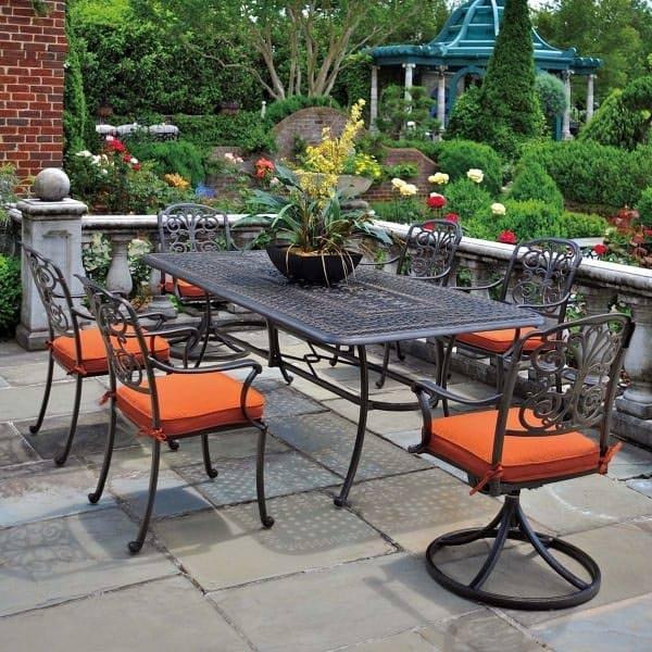 Bella Dining Set By Hanamint