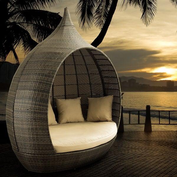 Martinique Beach Daybed